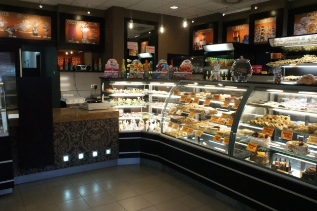 C-1 CL 60/CH CARMELLA - Confectionery counter